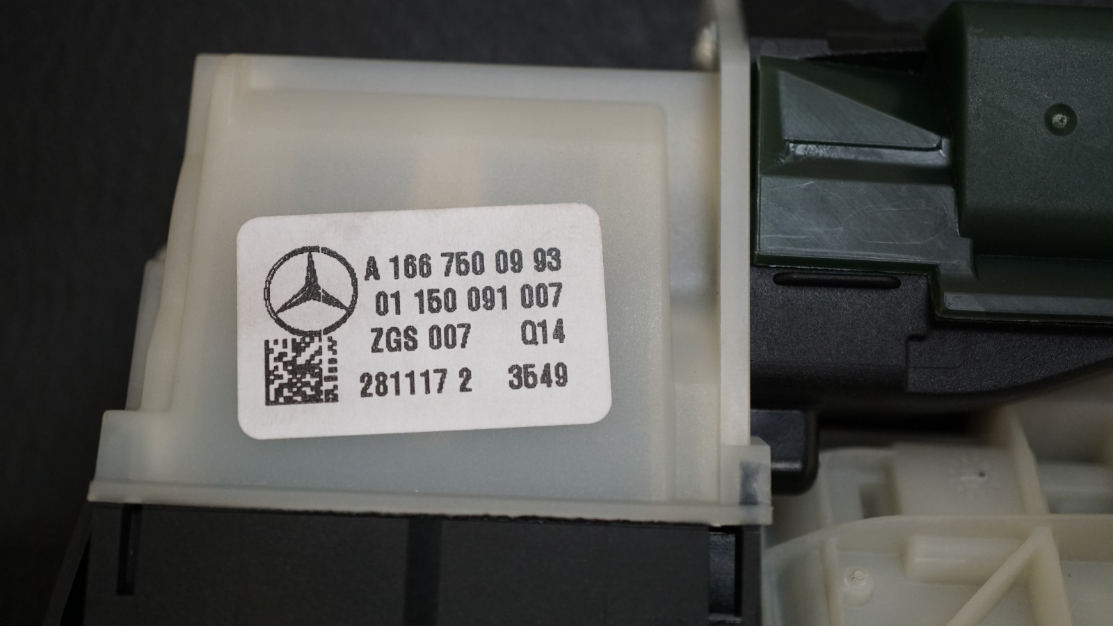 OEM MERCEDES BENZ 2016-2018 GLS GLE GLA GLC TAILGATE HANDLE A1667500993 ...