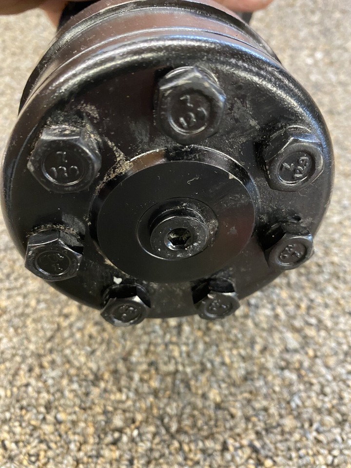 WHITE DRIVE PRODUCTS 155160A11B1AAAAA HYDRAULIC MOTOR, PUMP 40389. ...