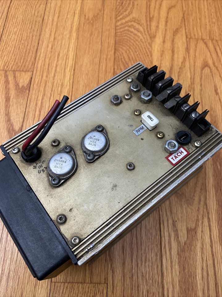 MSD 7220 7ML-2 CD Ignition Box W/RPM Limiter. Analog, 480V Output, 12V ...