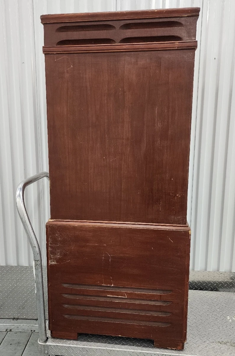 Leslie Speaker Cabinet