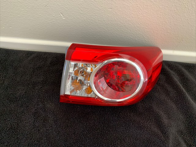 11 12 13 Toyota Corolla OEM Left LH Driver Side Tail Light P/n SAE ...