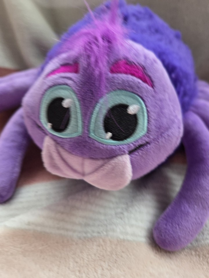 Back To The Outback Frank The Spider Soft Toy Plush Netflix | eBay UK