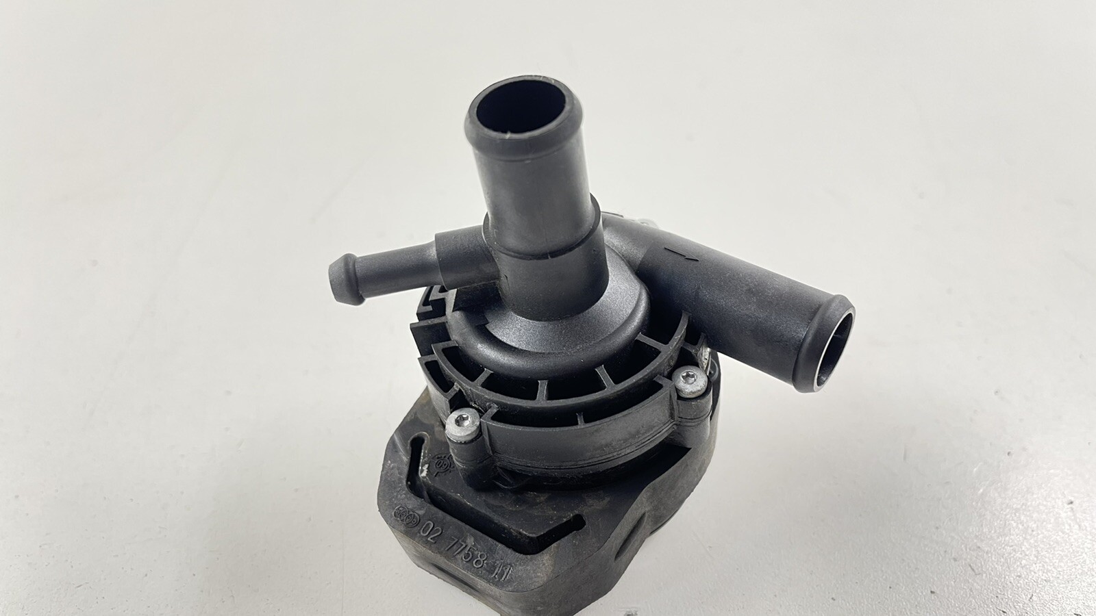 10-13 MERCEDES W212 E CLASS ENGINE COOLANT RECIRCULATING PUMP ...