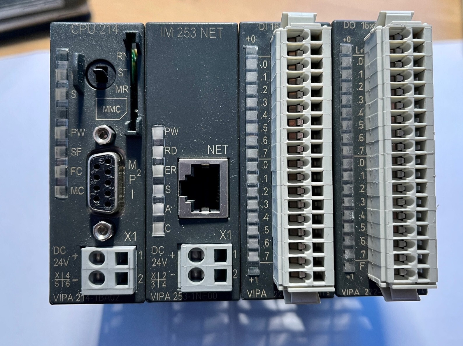 VIPA CPU 214, IM 253 NET ethernet/Modbus, 16xDI, 16x DQ set | eBay