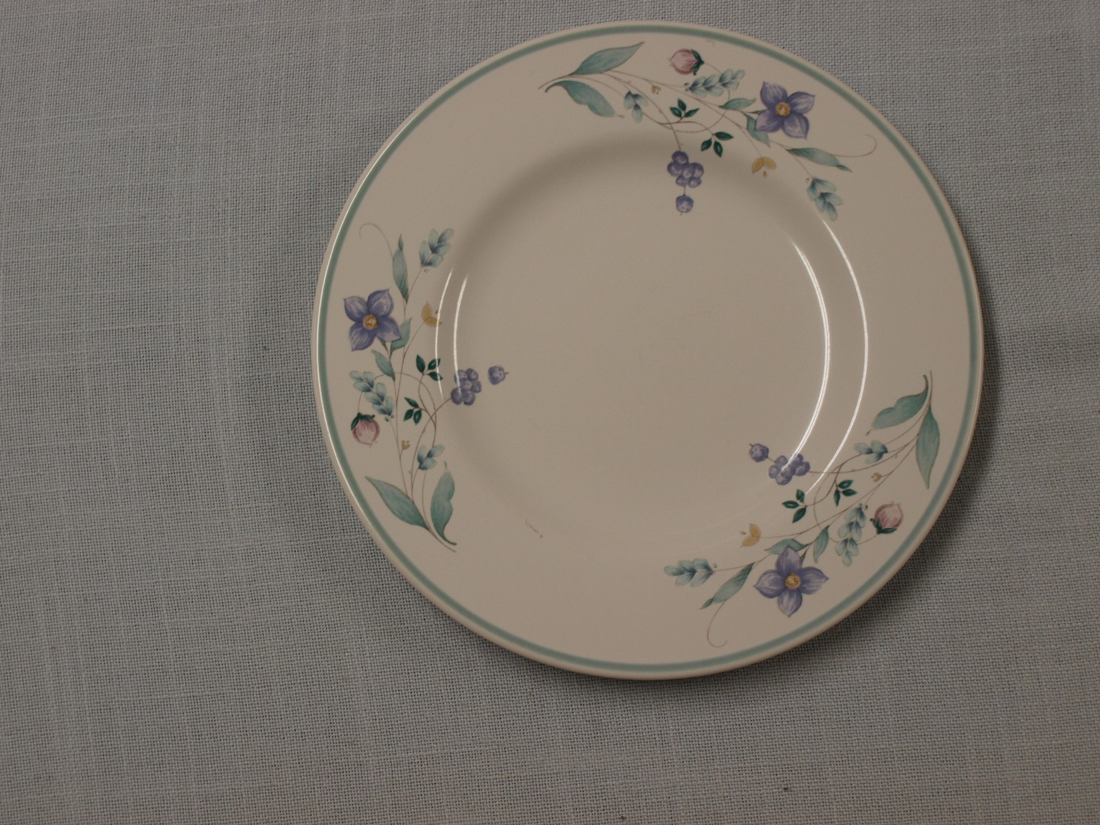 Pfaltzgraff APRIL lot 6 Salad/Dessert plates 8 1/8" USA | eBay