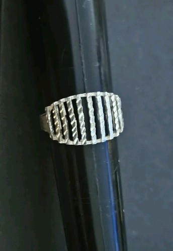 926-NA Stamped: Sterling Silver Diamond Cut Tapered Icicle Band Ring ...