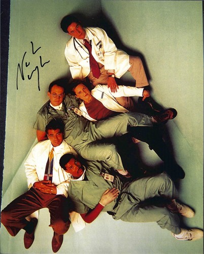 Vintage "ER" Series Cast 8 x 10 Glossy Celebrity Photo, Noah Wyle ...