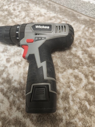 Wickes 10.8V 1.5Ah Li-ion Cordless Drill Driver CDT212KL.1. Without ...