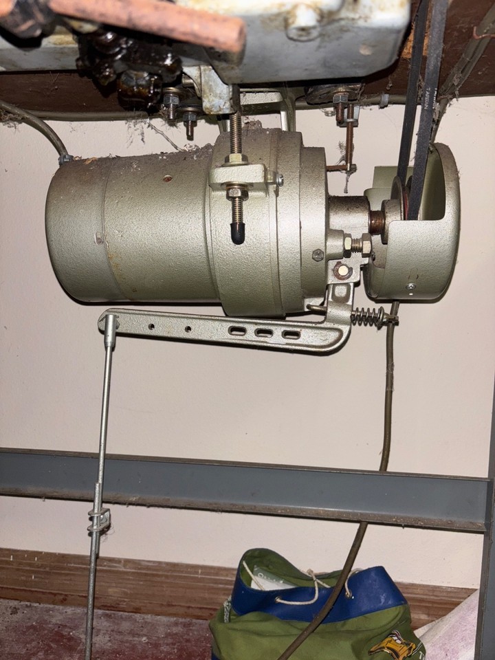 Singer 281-3 Industrial sewing Machine Heavy duty leather & thick ...