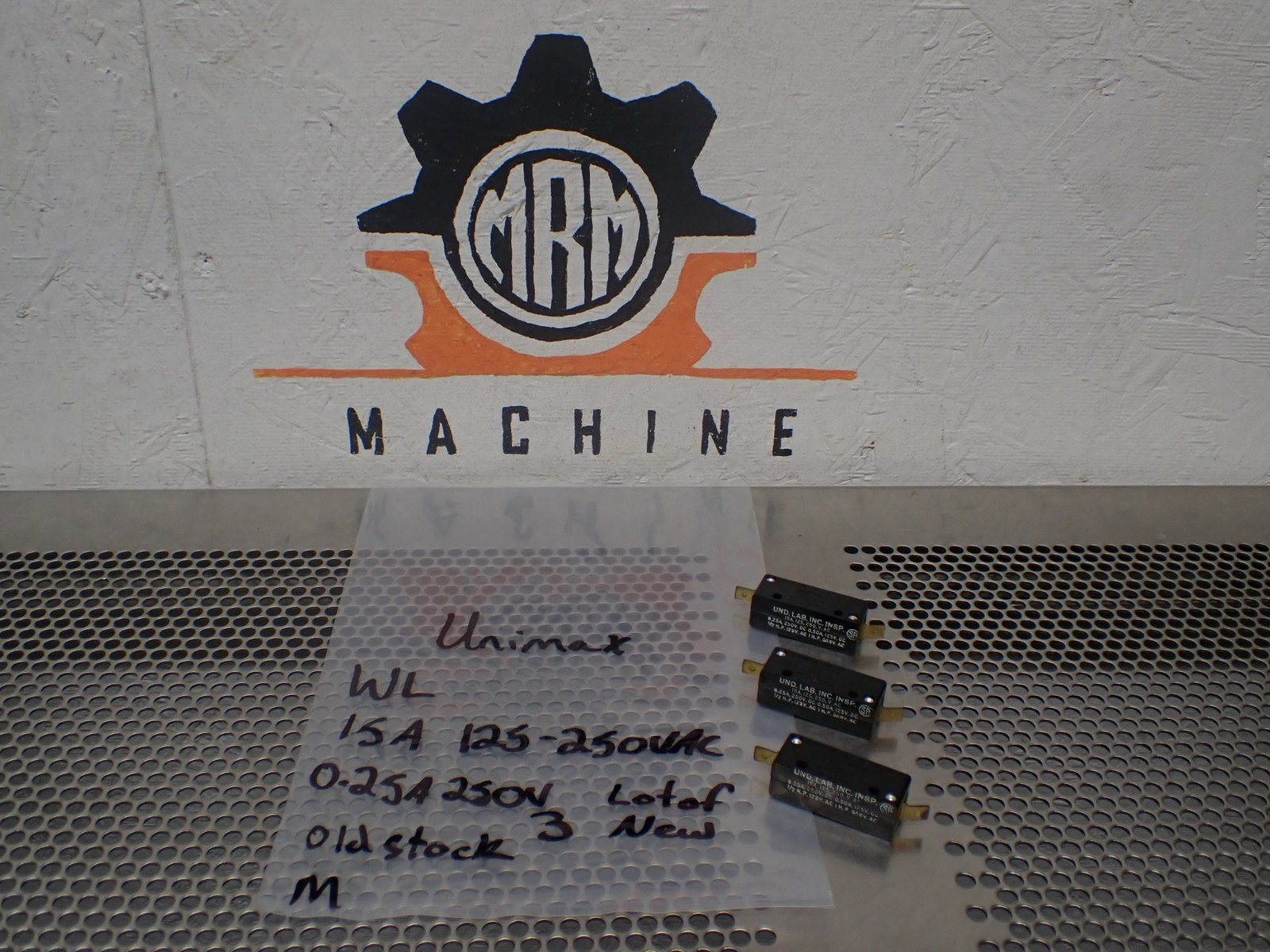 Unimax WL 15A 125-250VAC 0.25A 250V Limit Switches New No Box (Lot of 3 ...