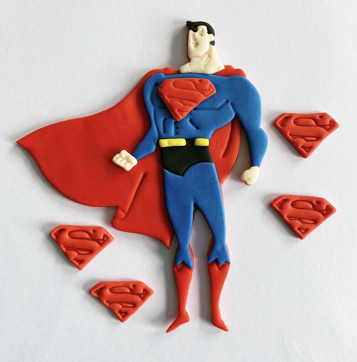 Superman Fondant Logo Superman Cake: A Heroic Treat From House Of
