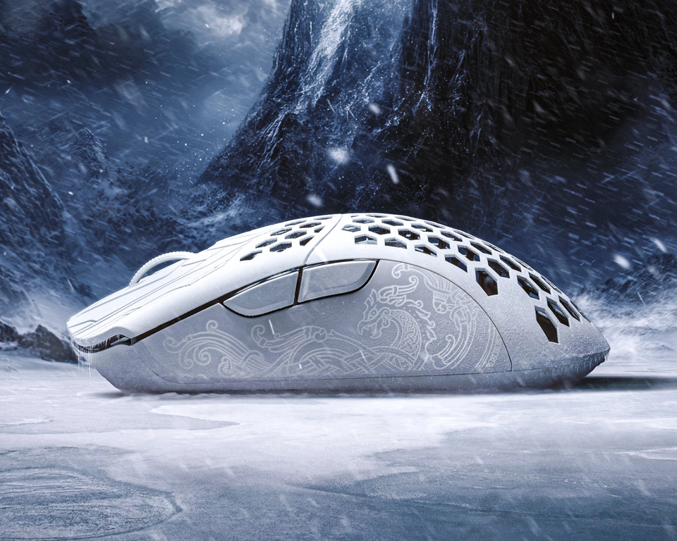 Finalmouse ULX Frostlord ️ Limited Edition Gaming Mouse - Size Classic ...