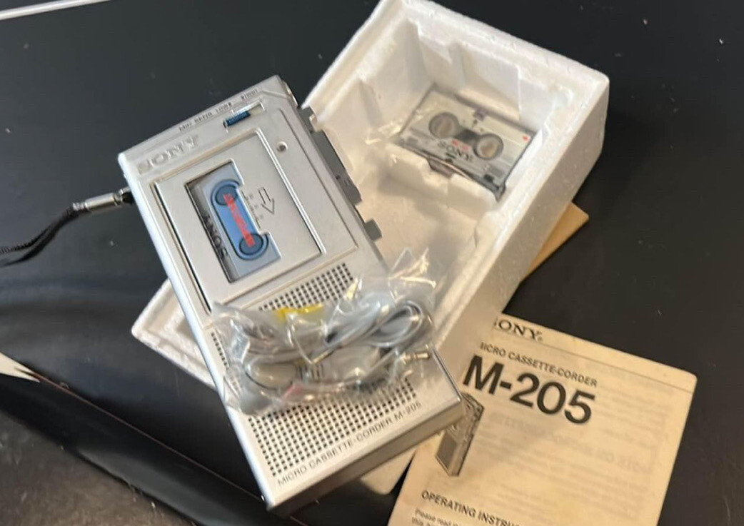New SONY Microcassette Recorder M-205A Silver Vintage W/ Headset & AC ...