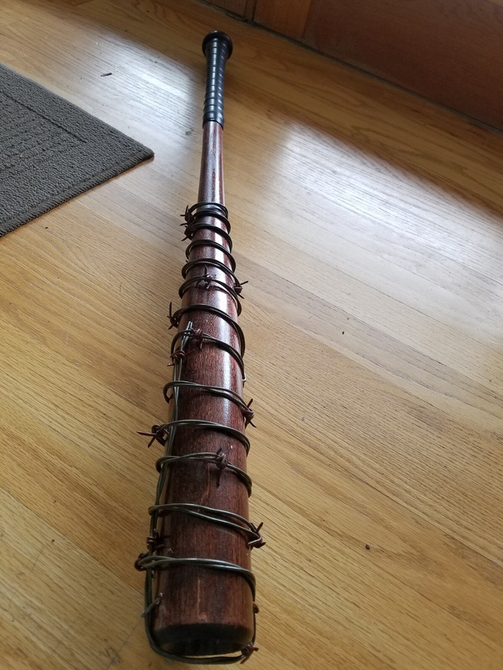 Brown "LUCILLE" Negan's Replica Barbed Baseball Bat! The Walking Dead ...
