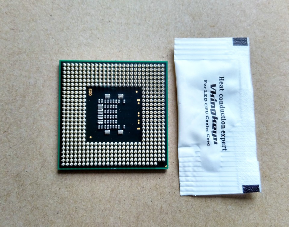 Intel Core 2 Duo T7250 T7250 - 2 GHz Dual-Core (BX80537T7250) Processor ...