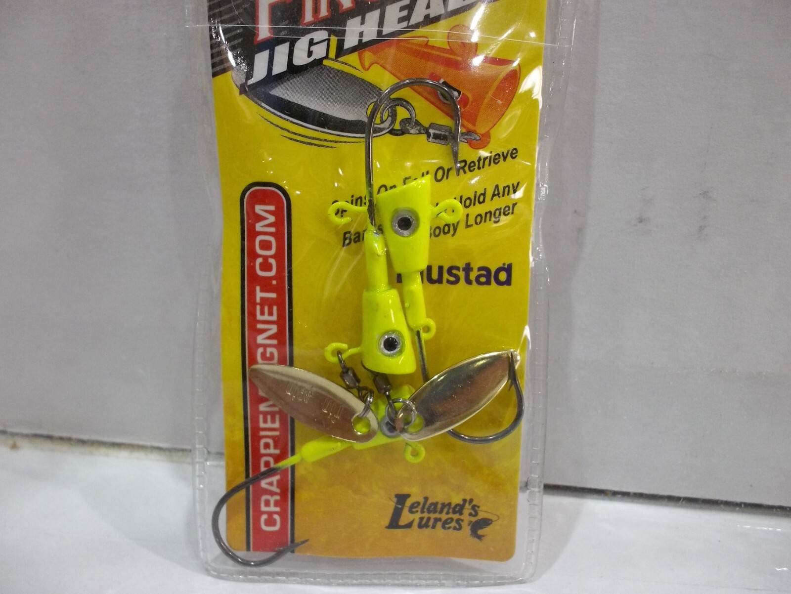 10 Packs of Leland's Lures FINSPIN Jig Heads 3 Pack 1/8 Oz Chartreuse ...