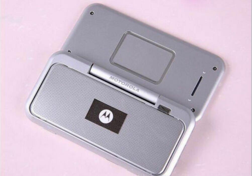 Motorola Backflip MB300 3G Smartphone Android Qwerty Keyboard Unlocked ...