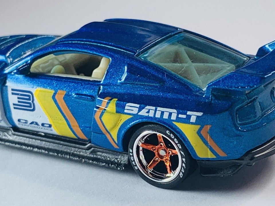 Hot Wheels Loose Road Racing 2012 Custom Mustang GT Blue & Orange w ...