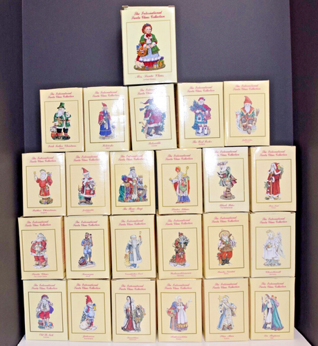 The International Santa Claus Collection - Lot of 24 Figurines | eBay