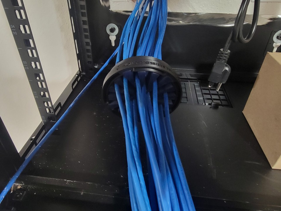 Cable Management Wire Dresser Bundler Ethernet Network Data Cat6 Cat5 ...