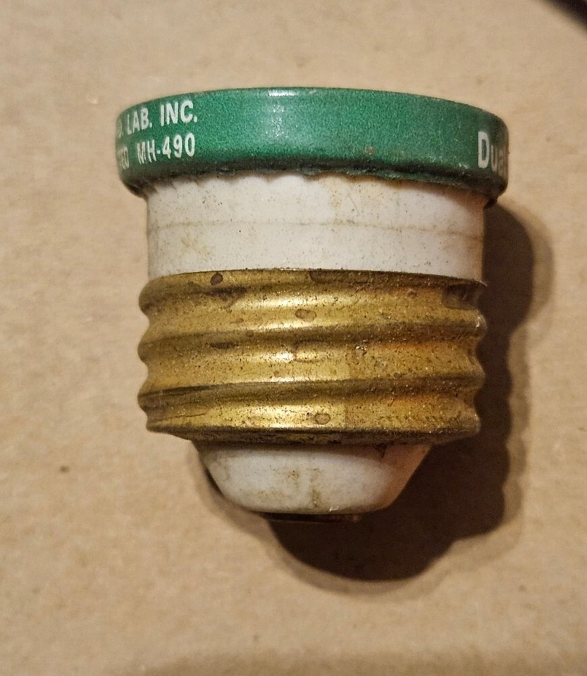 Lot of 8 25 Amp Screw-In Plug Edison Fuses New Old Stock All Continuity ...