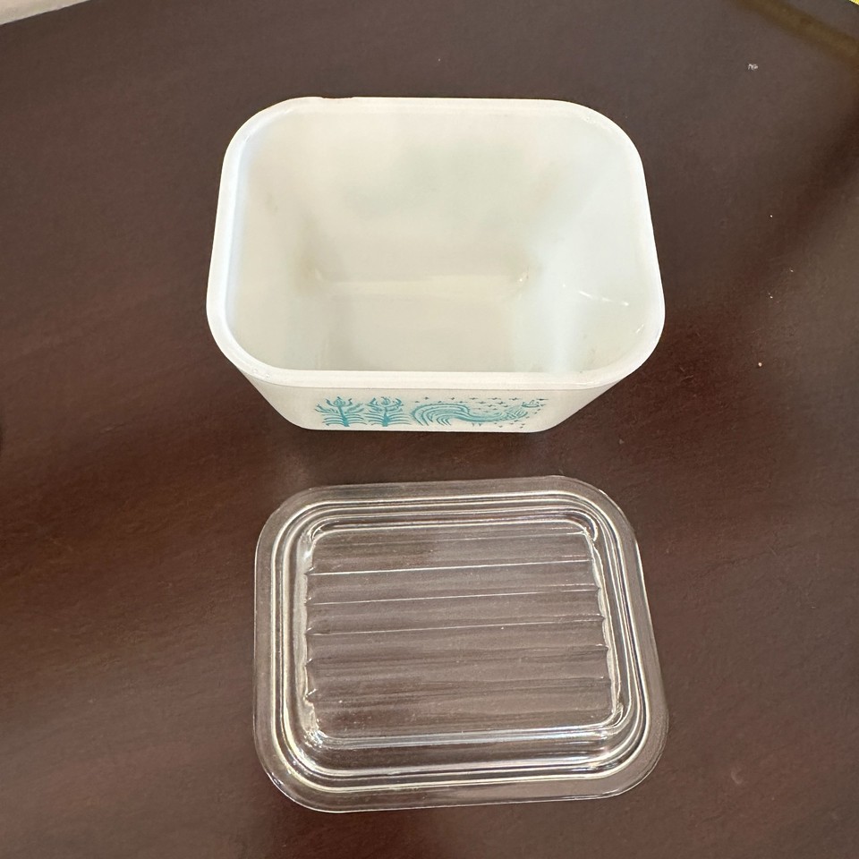 Vintage 4 Pyrex Refrigerator Dish set Butterprint Amish Rooster | eBay