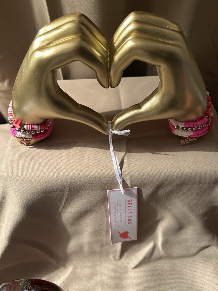 Bella Lux Heart Hands Sculpture | eBay