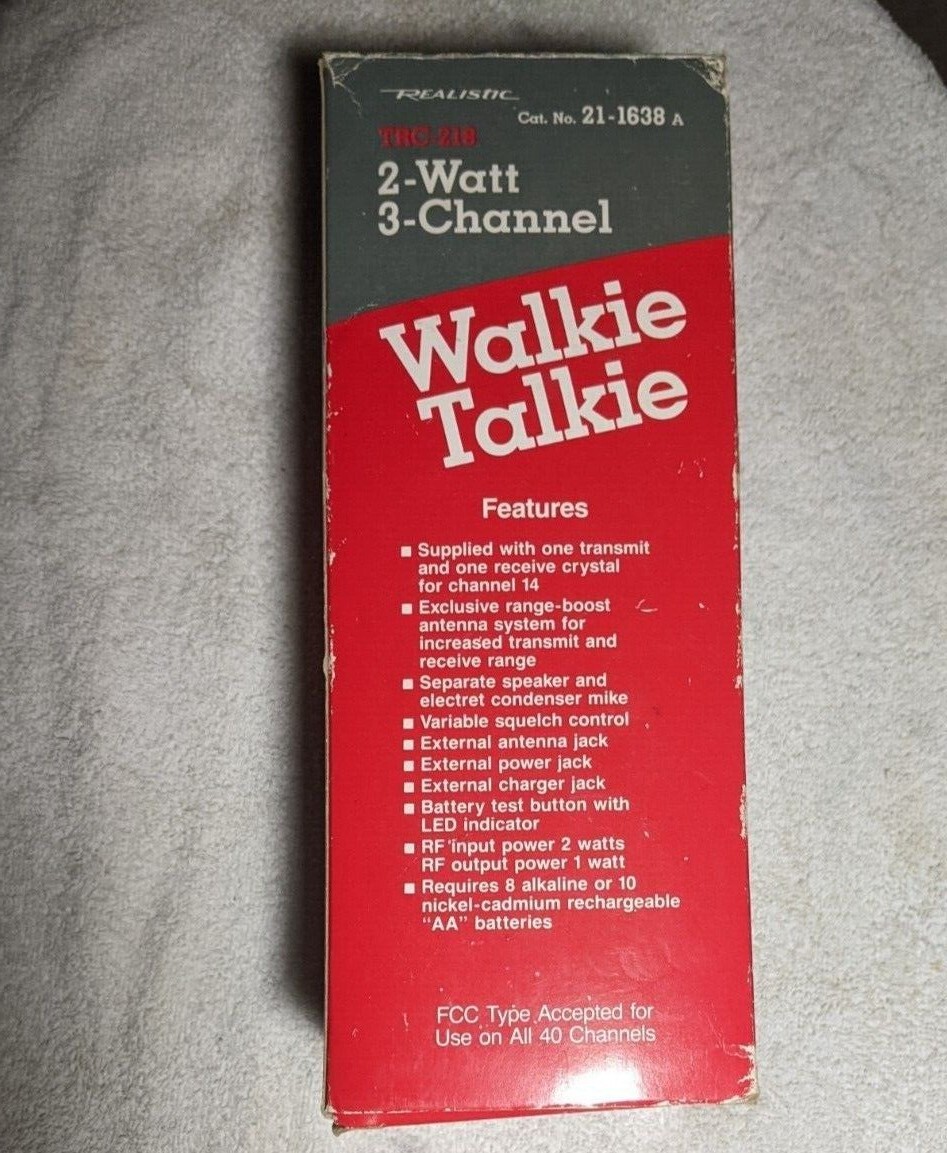(2) Vintage Realistic TRC 218 Handheld 3 Channel 2 Watt CB Radio Walkie ...