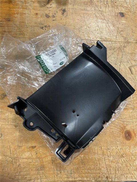 Genuine Jaguar XE 2015 Onwards Front Left Air Duct Cover - T4N15828 for ...