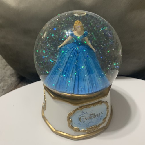 DISNEY CINDERELLA PRINCESS Water Snow Globe Glitter Ball Figurine 6” | eBay