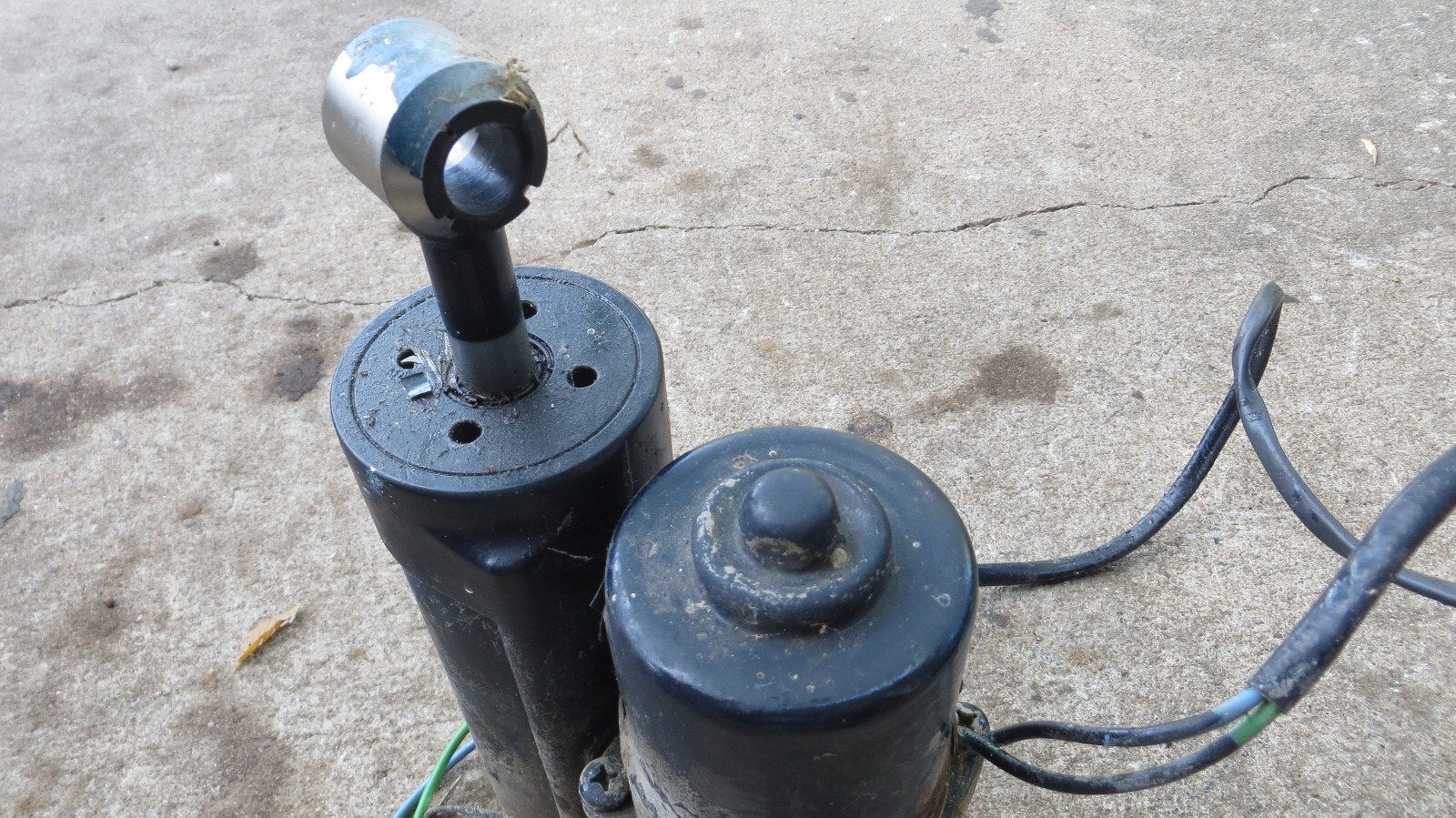 FRESHWATER Evinrude Power Tilt & Trim Unit 5009035 5005441 5007774 | eBay