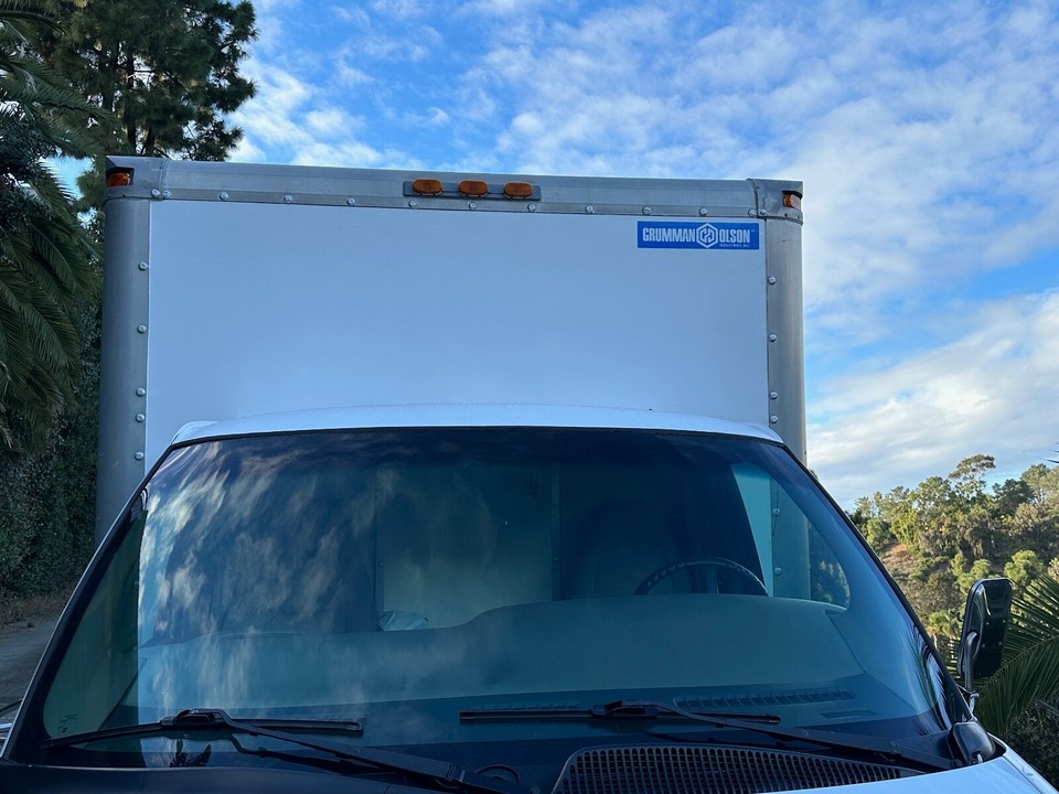 Grumman Olsen LARGE Box Truck Emblem 17 1/4" X 3 3/4" | eBay