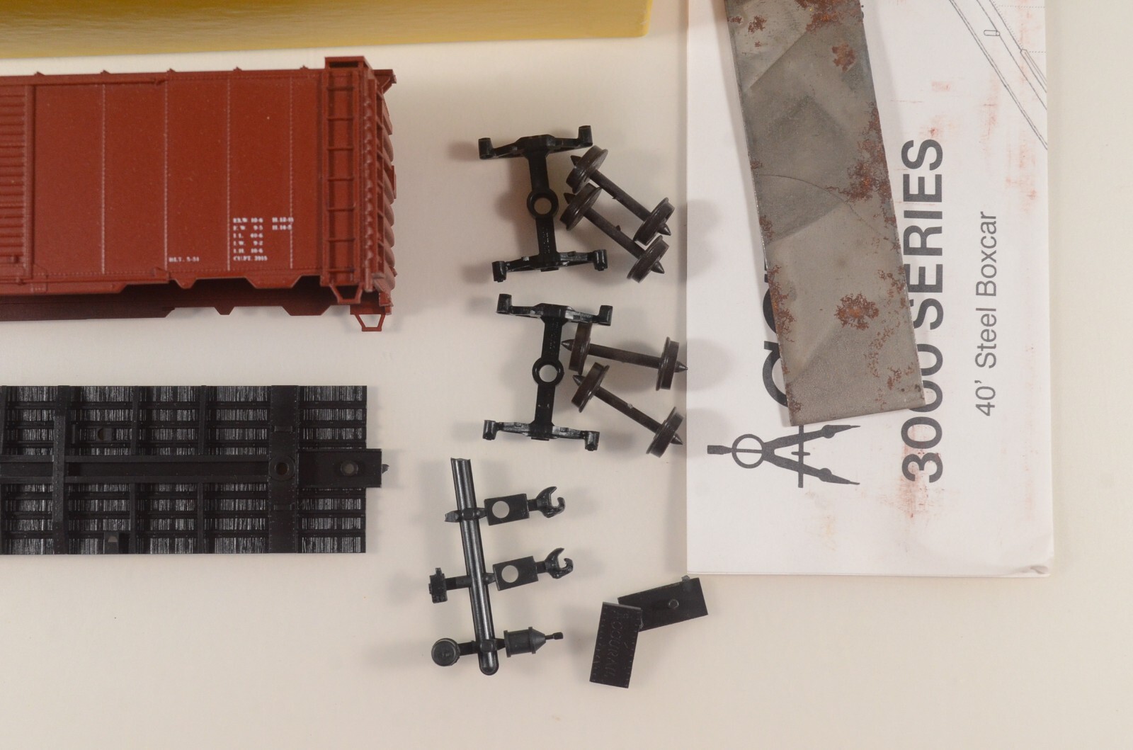 Accurail HO MoW Material Car #3280 40' Steel AAR Boxcar Kit - 3285 | eBay