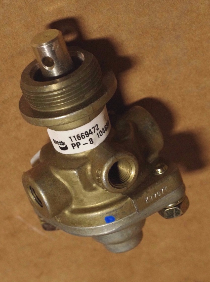 Bendix Spring Brake Emergency Control Valve 104689 E 1414 for sale ...