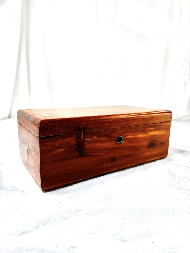Lane Mini Cedar Chest Handkerchief Jewelry Box Furniture Store Ad VTG ...