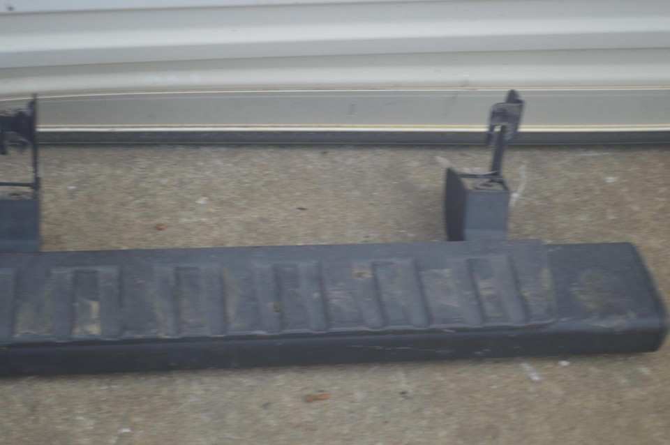 2014-2019 CHEVY SILVERADO 1500 RIGHT PASSENGER SIDE RUNNING BOARD STEP ...