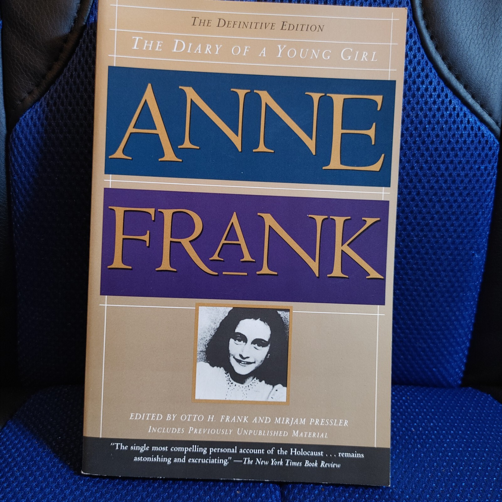 The Diary Of A Young Girl by Anne Frank Definitive Edition ...