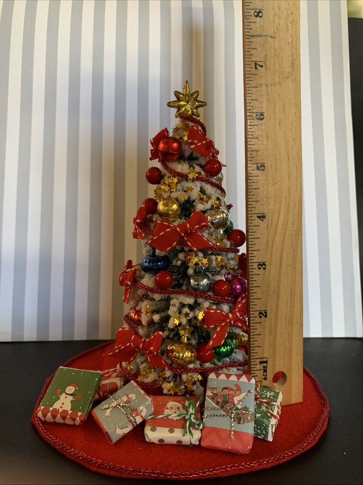 Artisan Handcrafted Dollhouse Miniature Christmas Tree With Gifts 1:12 ...