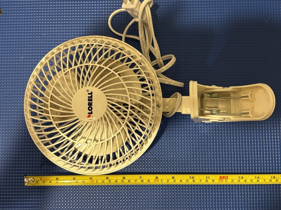 Lorell Clip Fan FTW15-8HC Adjustable Desk Clip Fan 2-Speed Tested ...