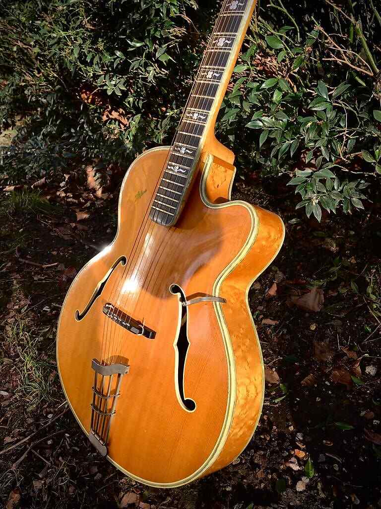 Vintage Hofner Committee Guitars for Sale