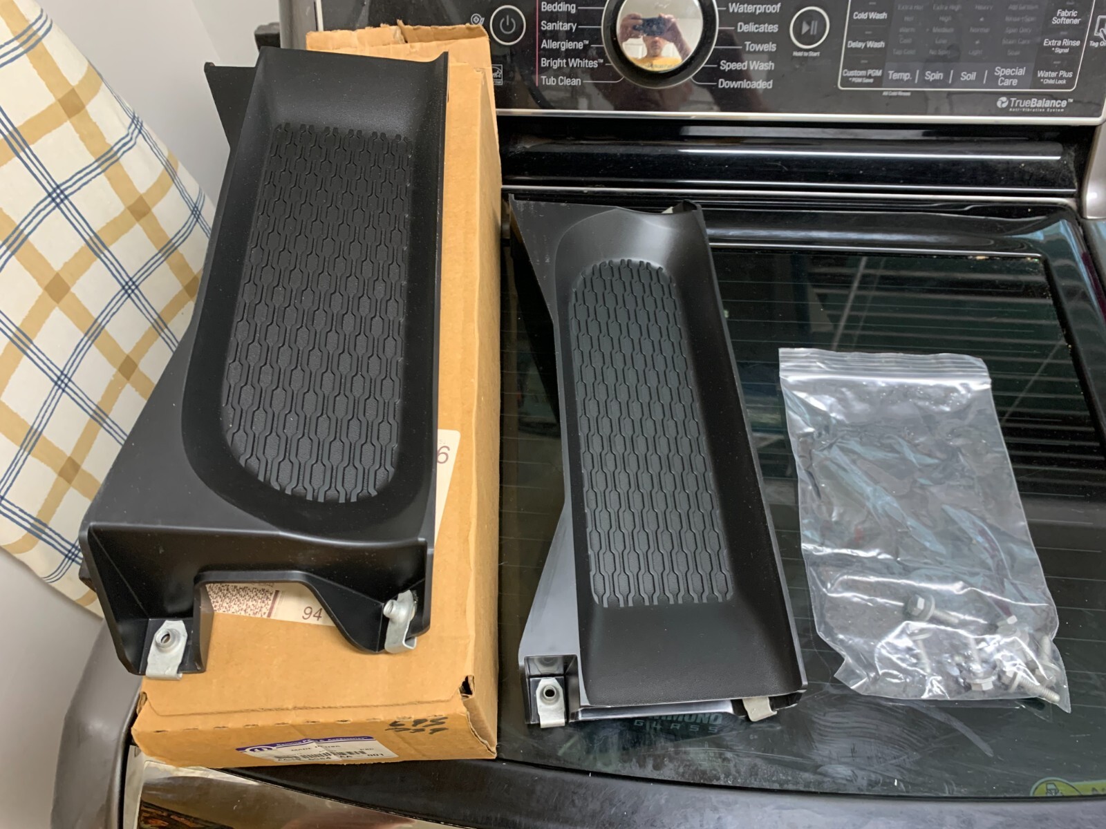 Genuine Mopar Driver Left Bumper Grille Bezel Insert 68196984AA | eBay