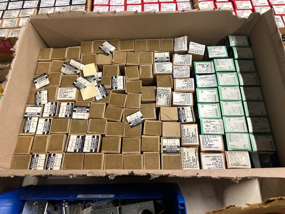 Large Lot of NEW Schlage Primus Medeco 20-740 23-030 Lock IC Core Keys ...
