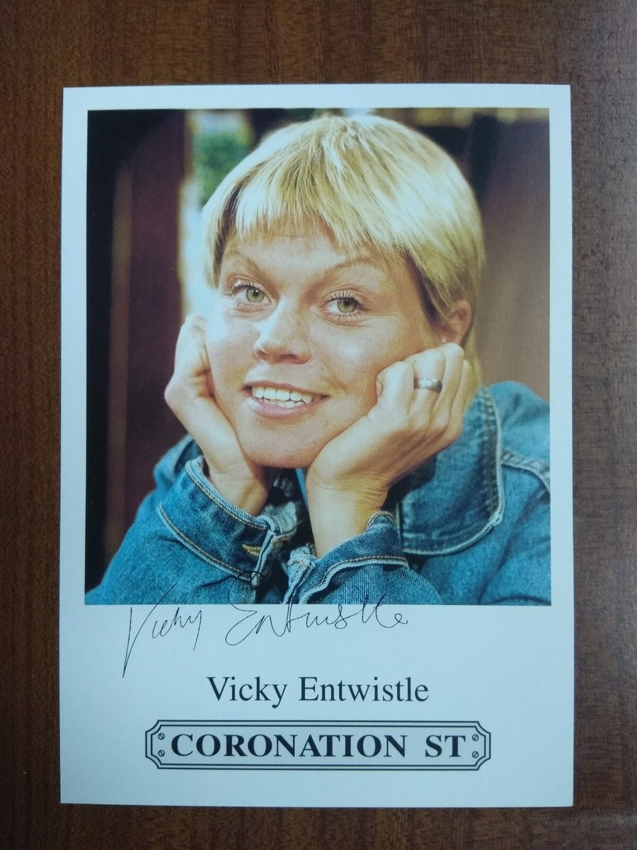 Janice Whitby Play 𝙷𝚊𝚙𝚙𝚢 𝙻𝚞𝚗𝚊𝚛