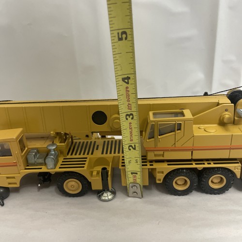 NZG 380 Grave TM 9120 Carrier-Mounted Hydraulic Telescoping Crane 1:50 ...