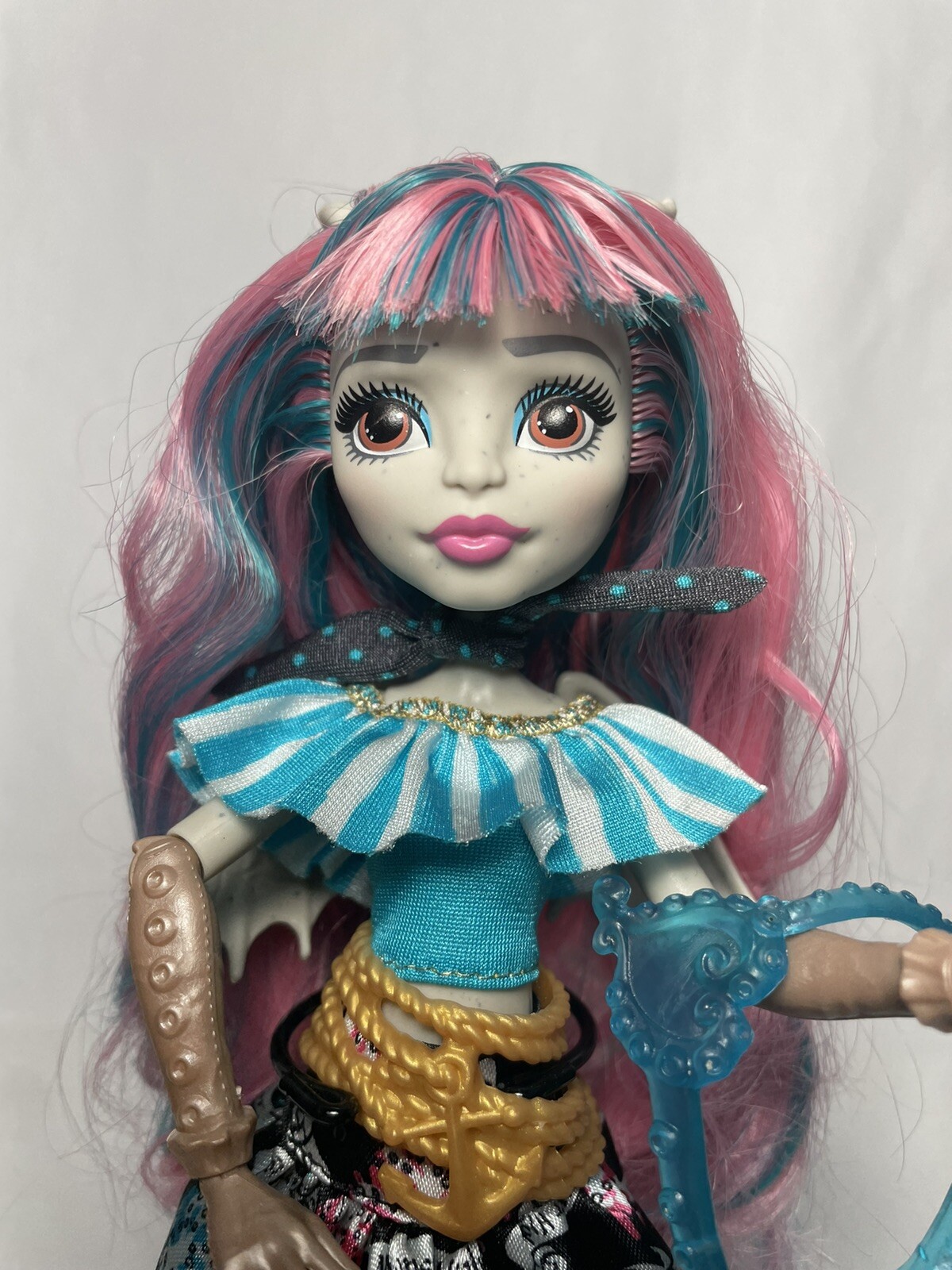 Monster High Shriekwrecked Nautical Ghouls Rochelle Goyle Doll | eBay