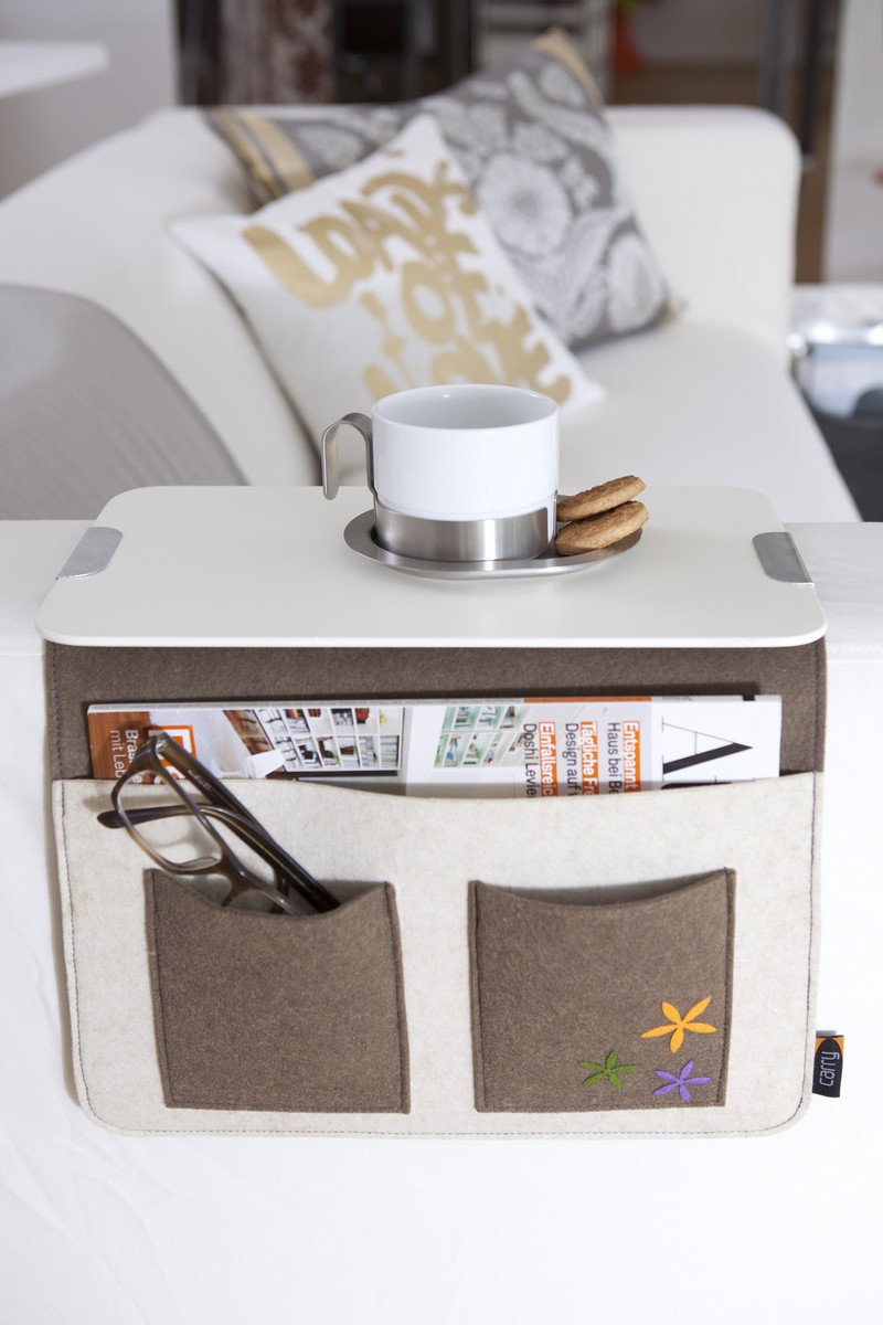 Sofa Butler Carry | Baci Living Room