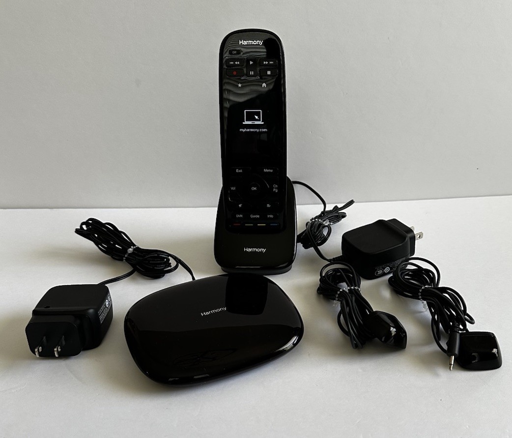 Logitech Harmony Ultimate Remote Control System N-R0007 w/ Hub O-R0004の ...