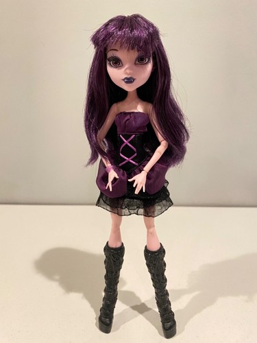 Monster High ELISSABAT Frights Camera Action Hauntlywood Doll 2008 ...