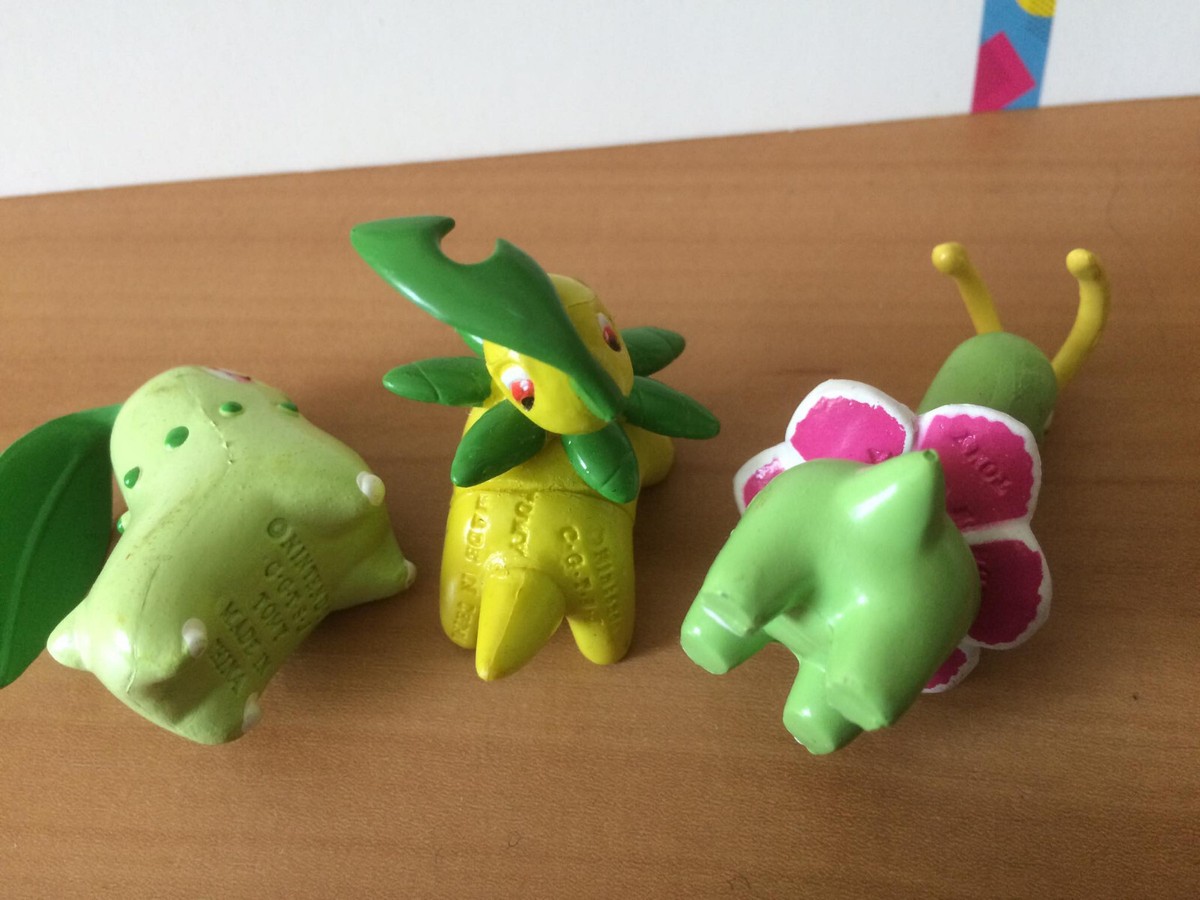 Chikorita Bayleef Meganium Pokemon Plastic Model CHIKORITA BAYLEEF