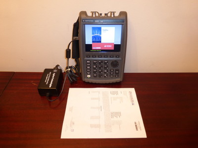 Agilent N9914A 30 kHz to 6.5 GHz FieldFox RF Vector Network / Spectrum ...